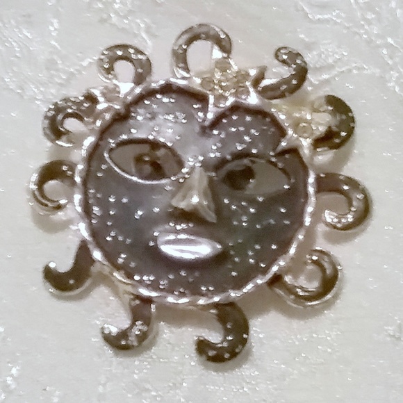 Vintage | Jewelry | Vintage Gold Black Glitter Rhinestone Sun Brooch ...